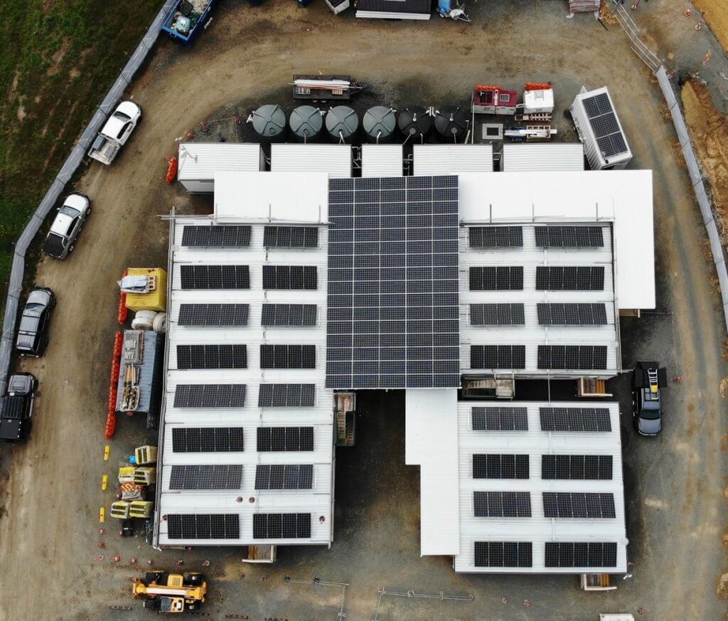 Select Plant and Laing O’Rourke deliver Australian-first off-grid compound